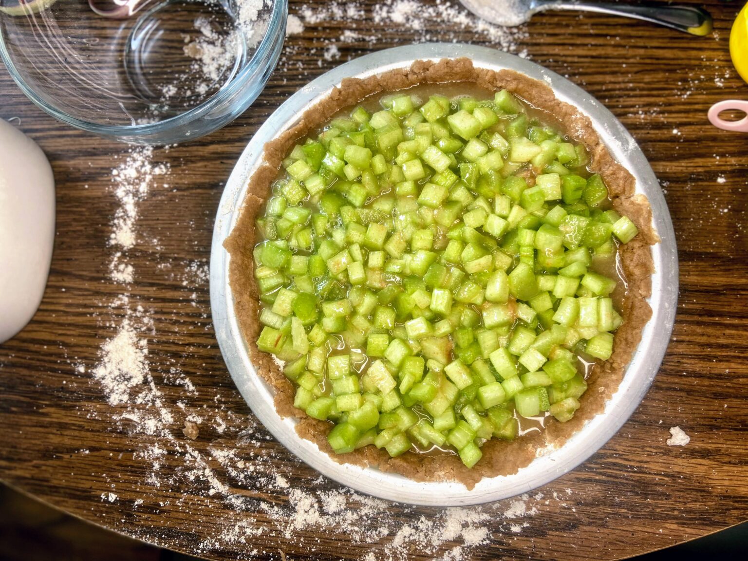 Rhubarb Pie · Jess in the Kitchen