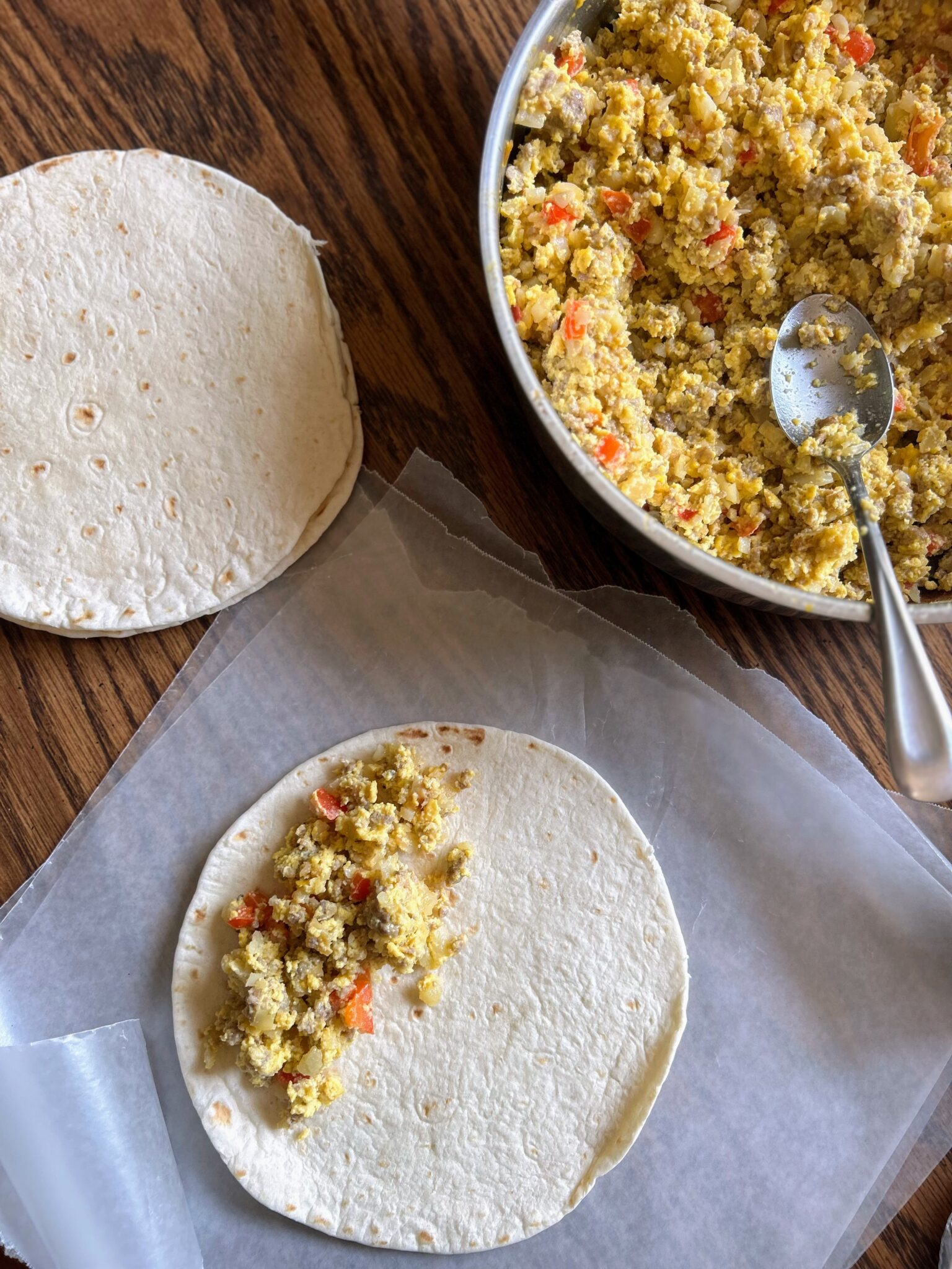 breakfast-burritos-jess-in-the-kitchen